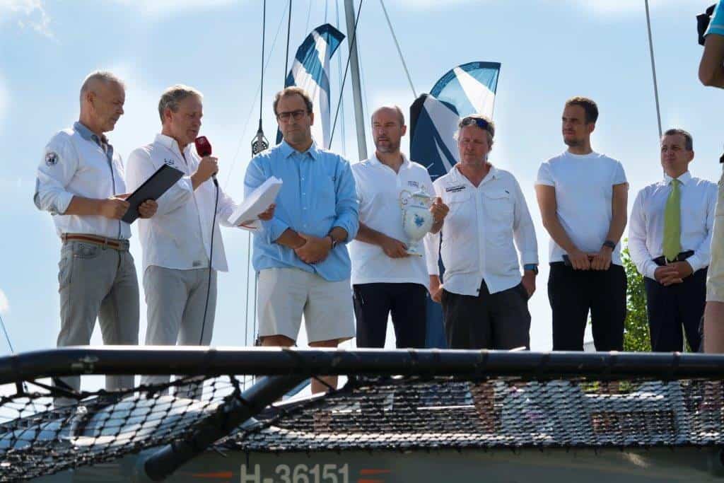 Blue Ribbon sailing regatta again with Herend porcelain trophies ...